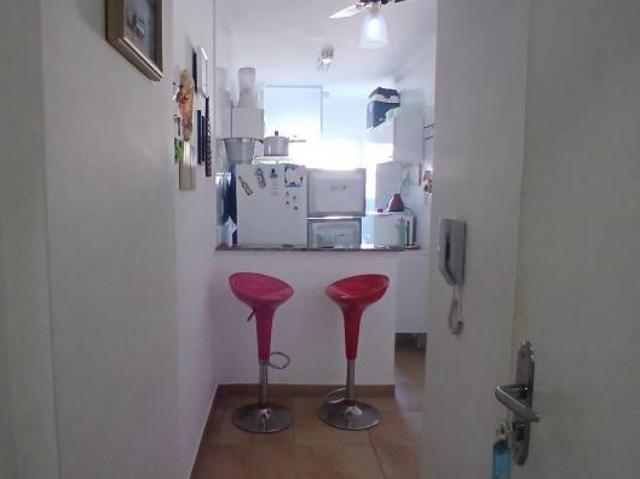 Apartamento de um dormitório na vila tupi