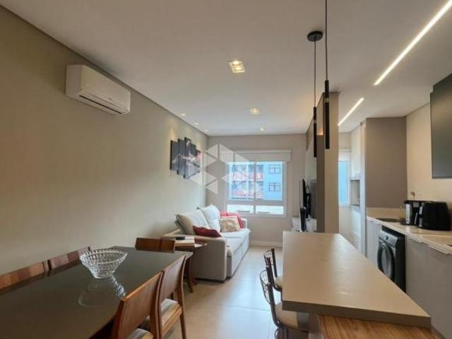 Apartamento de um dormitório à venda no centro de Garibaldi