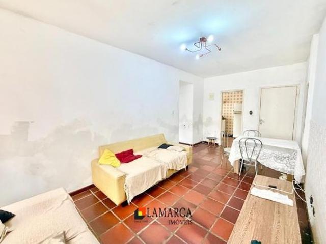 Apartamento de um dormitorio a venda no Guaruja