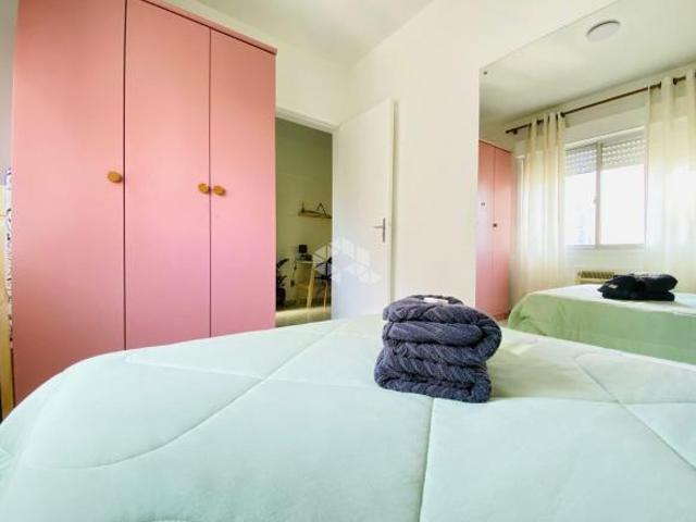 Apartamento de um dormitório estilo flat no Centro Histórico de Porto Alegre