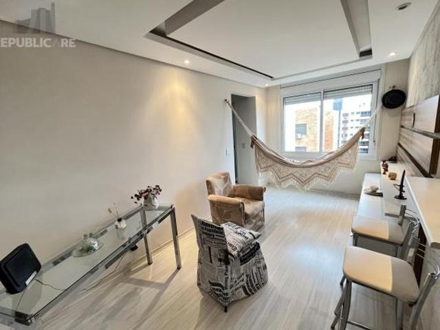 Apartamento de um quarto no bairro Tristeza