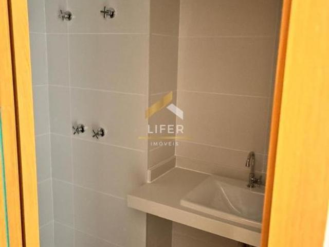 Apartamento de Alto Padrão