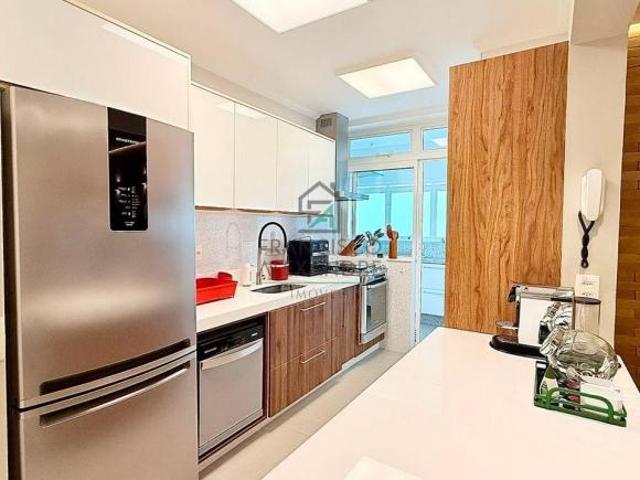 Apartamento de Alto Padrão à Venda na Riviera de São Lourenço – Módulo 8