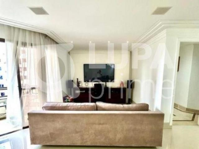 APARTAMENTO DE ALTO PADRÃO À VENDA NA VILA REGENTE FEIJÓ ? AMPLITUDE, CONFORTO E LOCALIZAÇÃO PRIVILE