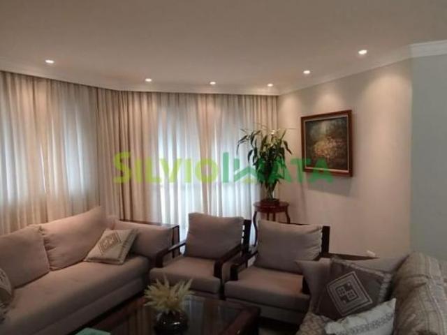 Apartamento de Alto Padrão à Venda na Zona 01 em Maringá/PR | Residencial Max Eidam | 205,75 m² Priv