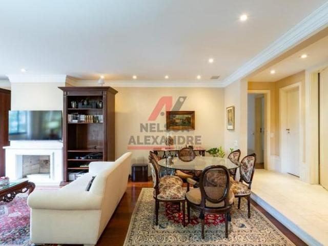 Apartamento de Alto Padrão à Venda no Morumbi – 200m²