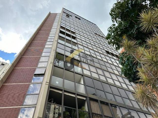 Apartamento de alto padrão à venda no Cambuí, com 4 quartos 4 suítes, a máster com closet, 4 garag
