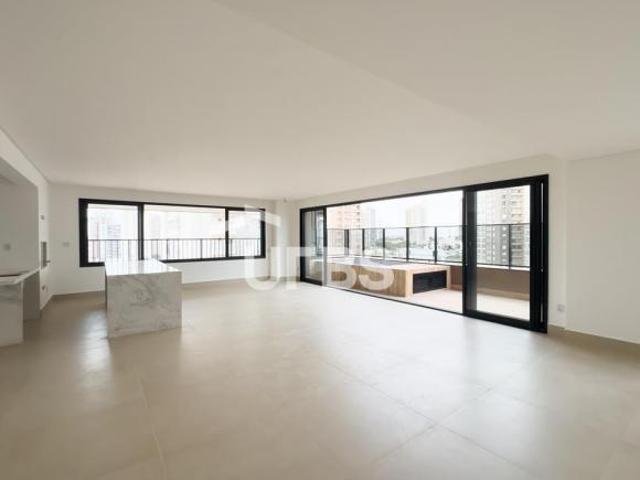 Apartamento de alto padrão à venda no Terraço Bougainville, no Setor Marista. São 242 m² de área pri