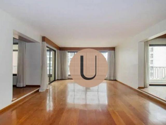 Apartamento de Alto Padrão à Venda ou Locação no Campo Belo – 250 m² | 4 Suítes | 1 por Andar