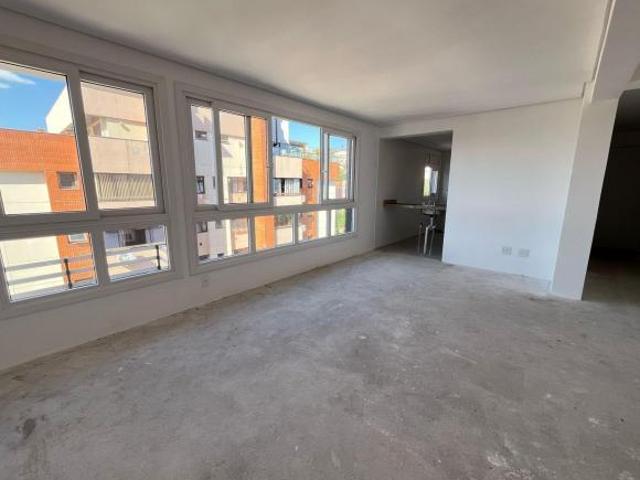Apartamento de alto padrão a venda com 2 suítes na Tristeza