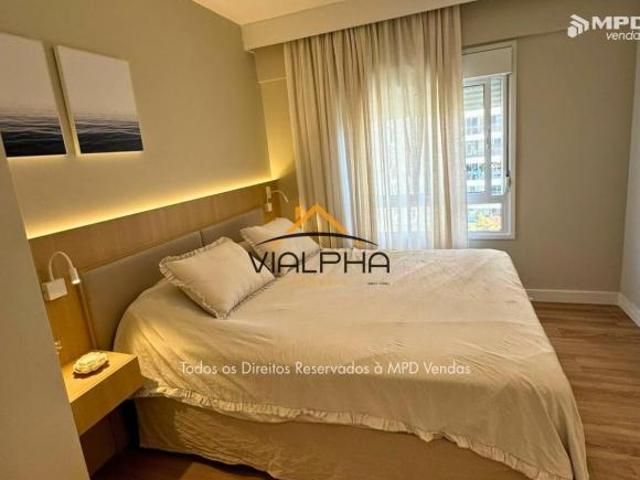 Apartamento de alto padrão à venda em Alphaville Empresarial, Barueri SP: 2 quartos, 2 suítes, 2 sal