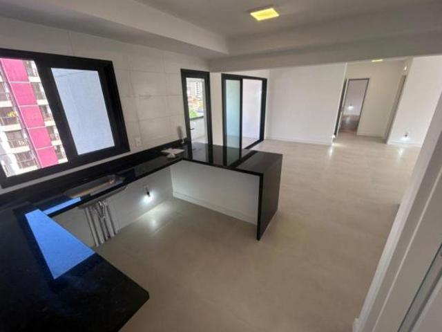 APARTAMENTO DE ALTO PADRÃO À VENDA EM Cambuí MG PRONTO PARA MORAR