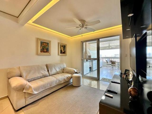 Apartamento de Alto Padrão à venda em Praia Grande com vista para o mar e lazer completo