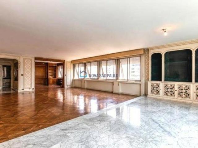 Apartamento de Alto Padrão à Venda em Santa Cecília ? São Paulo: Luxo, Espaço e Exclusividade