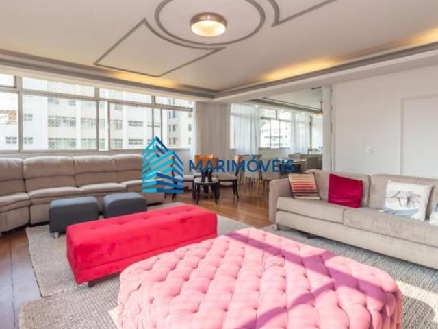 Apartamento de alto padrão à venda em Santa Cecília SP! 5 quartos, 2 suítes, 3 salas, 3 vagas de gar