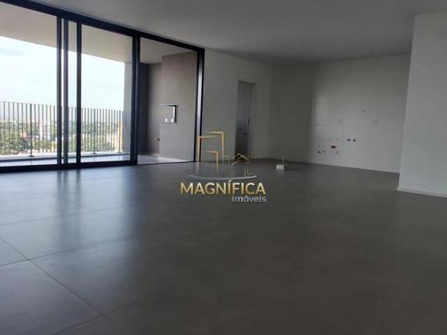 Apartamento de Alto Padrão com 3 Suítes, 2 Vagas