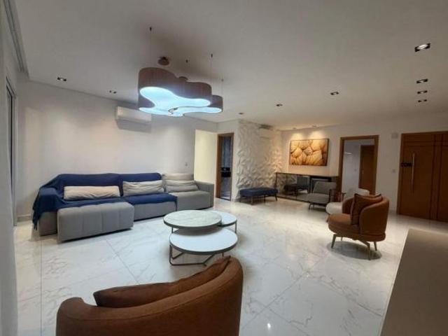 Apartamento de alto padrão com 3 suítes à venda, 153 m² por R$ 1.850.000 Canto do Forte Praia Gr