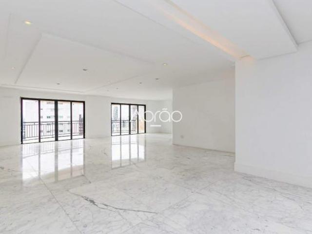 Apartamento de Alto Padrão com 3 Suítes à venda no