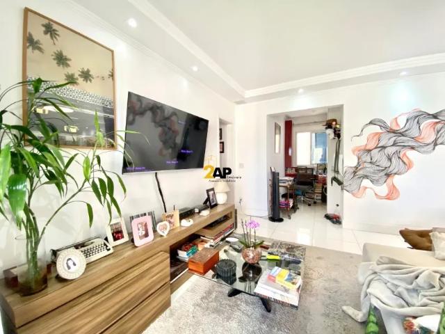 Apartamento de luxo na Vila Andrade: 3 quartos, 3 suítes, 2 salas, 5 banheiros, 3 vagas de garagem e