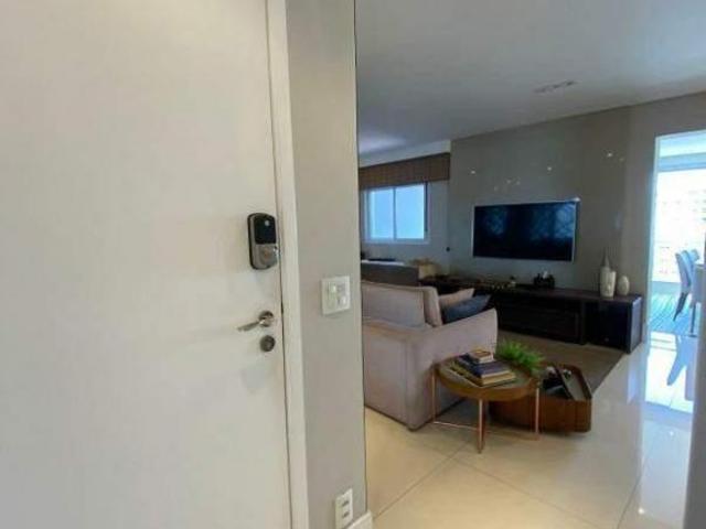 Apartamento de Alto Padrão com 3 Suítes e Varanda Gourmet