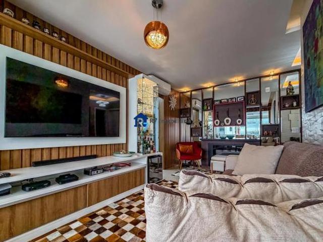 Apartamento de Alto Padrão com 3 Suítes e Lazer de Clube no Condomínio The One