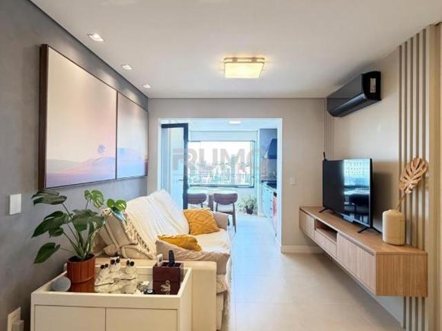 Apartamento de alto padrão com 3 suítes para venda na Nova Campinas Campinas/S