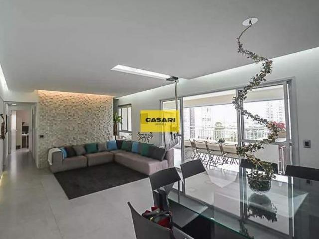 Apartamento de Alto Padrão com 3 Suítes, Varanda Gourmet e Lazer Completo
