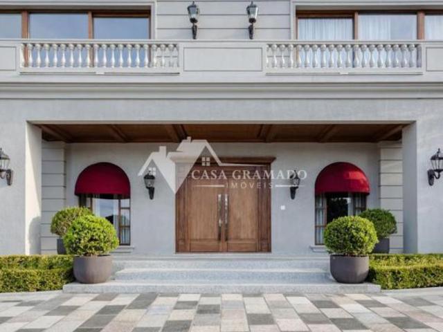 APARTAMENTO DE ALTO PADRÃO COM 04 SUÍTES