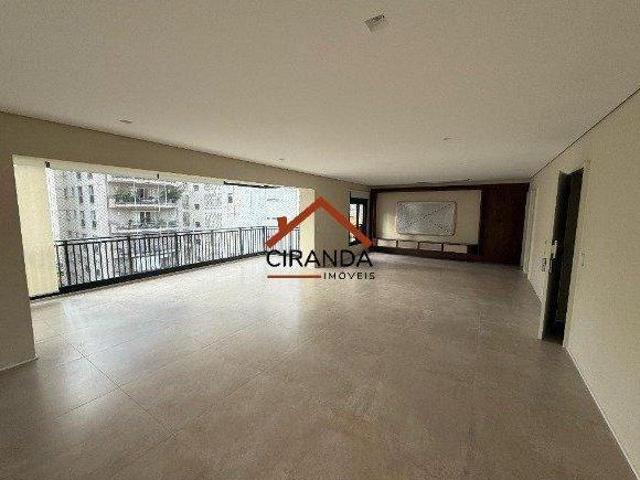 Apartamento de Alto Padrão com 226m² no Jardim Paulista