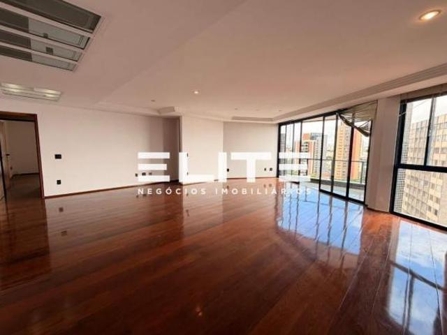 Apartamento de Alto Padrão com 260m² no Edificio Forma Vila Bastos/Santo André