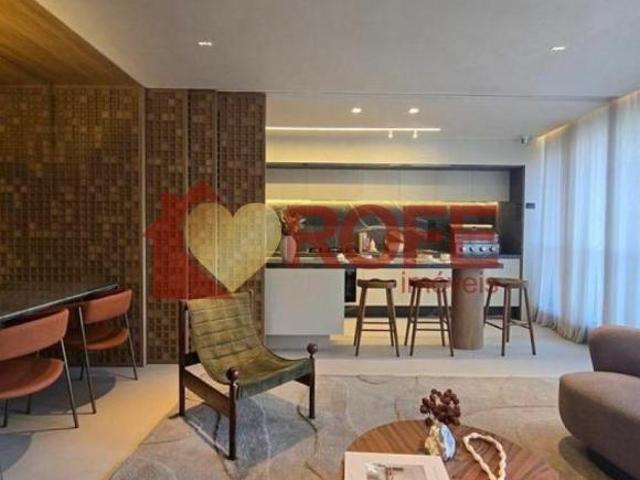 Apartamento de Alto Padrão com 4 Quartos | 170m² | Condomínio Completo | Próximo ao Metrô Campo Belo