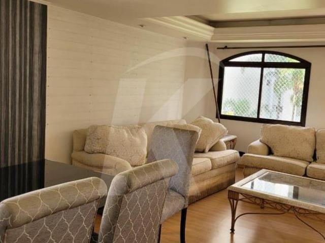 Apartamento de Alto Padrão com 5 vagas