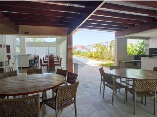 Apartamento de Alto Padrão com Sacada Gourmet e Vista para o Mar em Região Privilegiada