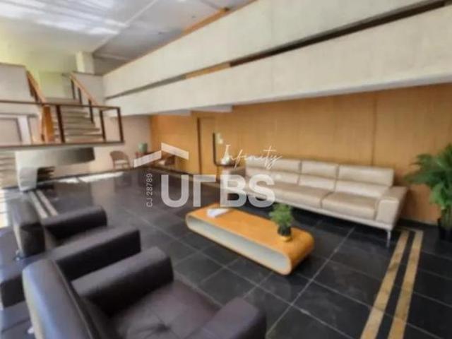 Apartamento de Alto Padrão com Vista Definitiva para o Bosque dos Buritis | 318 m² | 4 Suítes | Elev