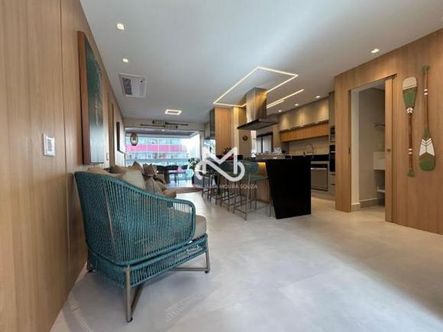 Apartamento de Alto Padrão com vista para o mar no Módulo 02 em Riviera de São Lourenço