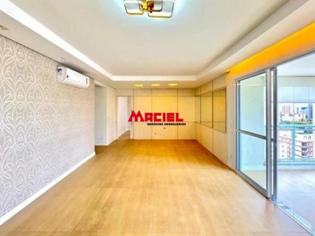 Apartamento de alto padrão com vista para o Parque Vicentina Aranha!