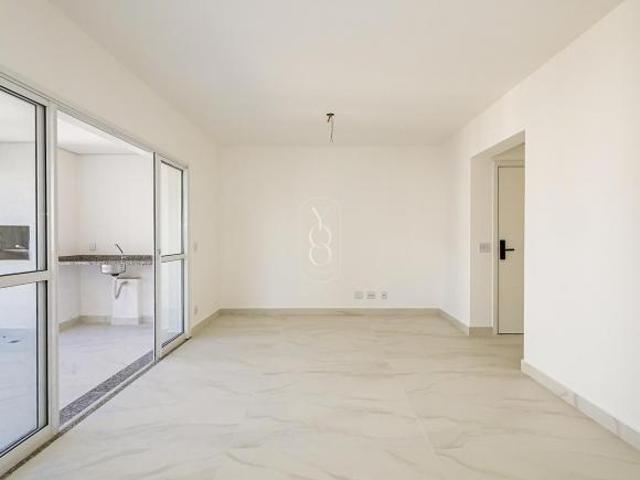 Apartamento de Alto Padrão em Andar Alto, 3 quarto