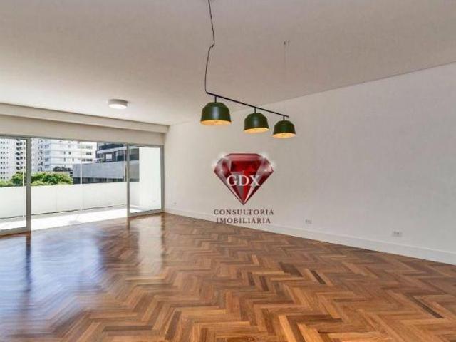 Apartamento de alto padrão em Higienópolis