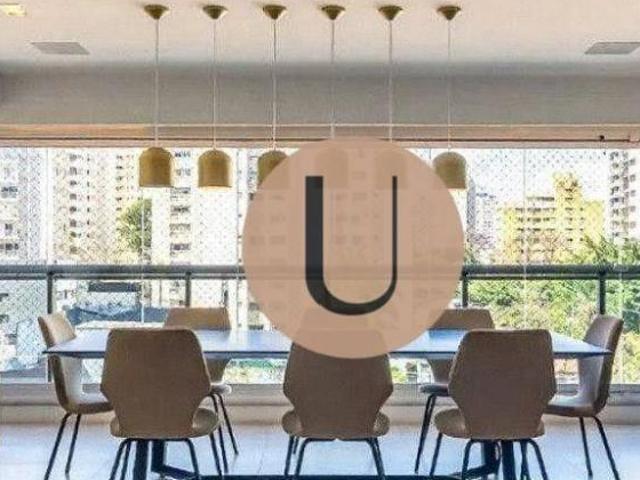 Apartamento de Alto Padrão em Moema 158m² 3 Suítes reformado. Prédio novo. FORA DE ROTA