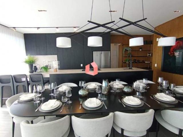 [Apartamento de Alto Padrão Itaim Bibi S.P, 03 suítes espaçosas]