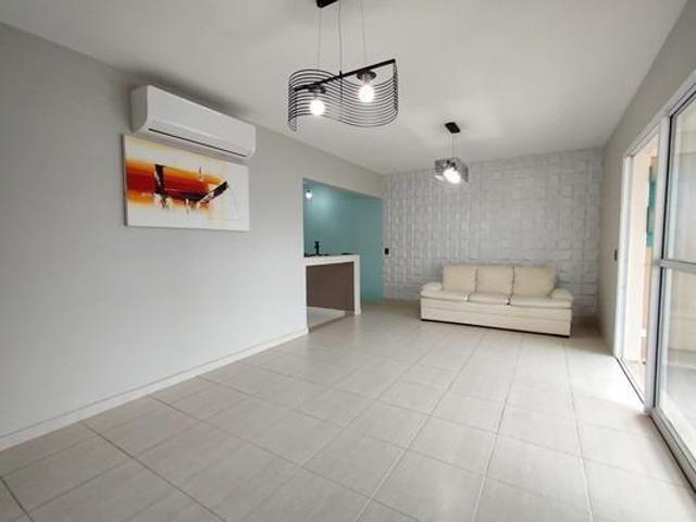 Apartamento de alto padrão na Vila Belmiro, Santos SP: 2 quartos, 2 suítes, 2 salas, 3 banheiros, 1