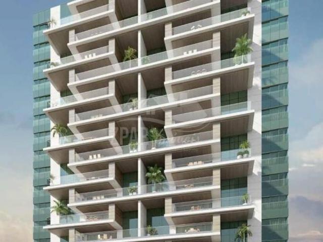 Apartamento de alto padrão na zona sul de Porto Alegre