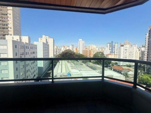 Apartamento de alto padrão no Cambuí 200 m² 3 suítes por R$ 2.430.000