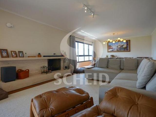 Apartamento de Alto Padrão no Panamby com 271m² | Andar alto | 1 por andar | 4 vagas