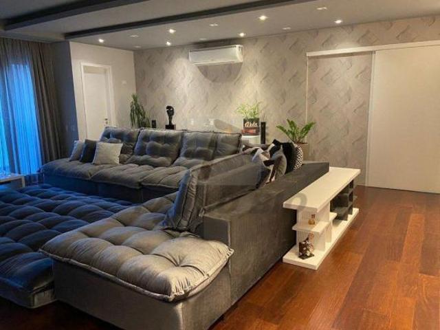 Apartamento à venda no Jardim