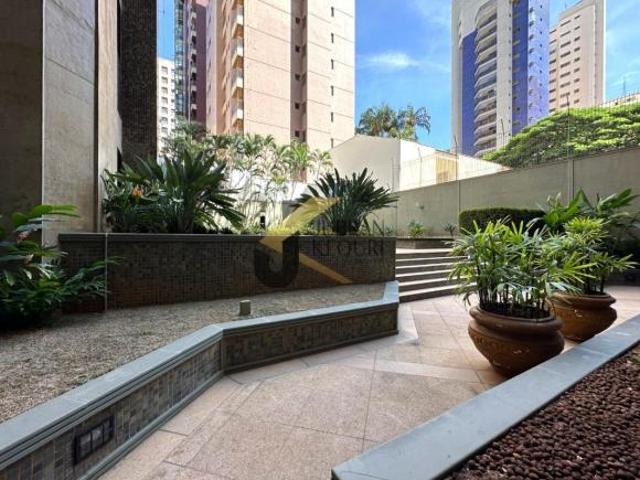 Apartamento de alto padrão para venda/aluguel no Cambuí, 4 suítes 1 master com closet e hidro, laz