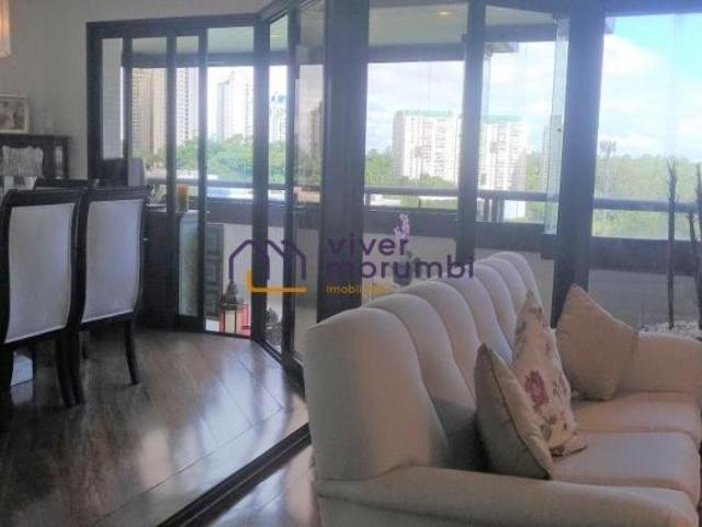 Apartamento de alto padrão, próximo ao parque Burle Max