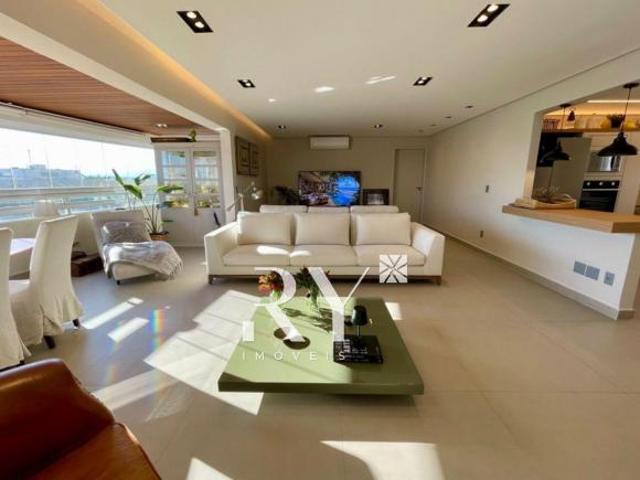 Apartamento de Alto Padrão Reformado no Edifício Veredas do Sol – Jardim Aquárius | 150m², 3 Suítes