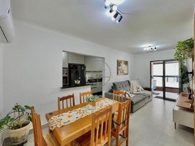 Apartamento de Alto Padrão Semi Mobiliado com Lazer Completo a 200m da Praia