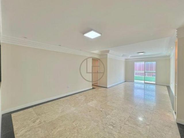 Apartamento de Alto Padrão Semi Mobiliado com Vista Mar e Lazer